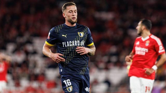 Justin de Haas, un central de consenso para el Valencia