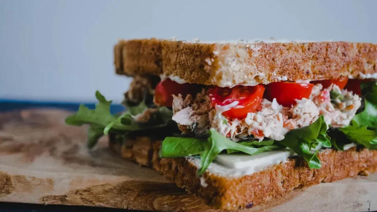 Food specialists say you should stop adding mayo to tuna sandwiches ...