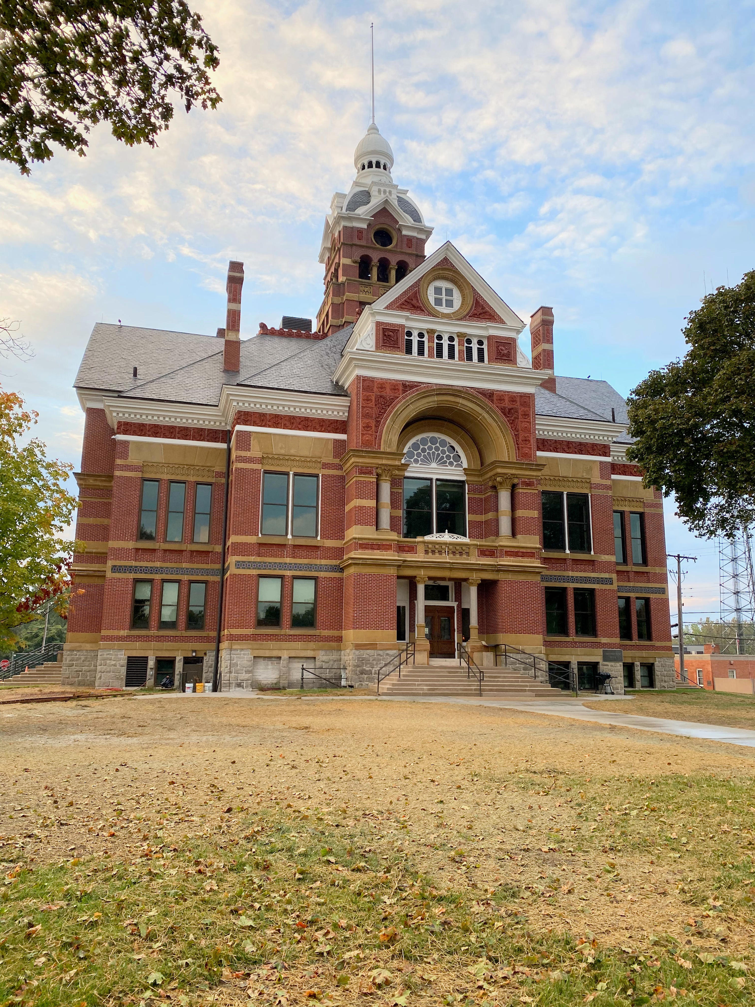 Survey calls 2 Michigan courthouses underrated gems. See the top 10
