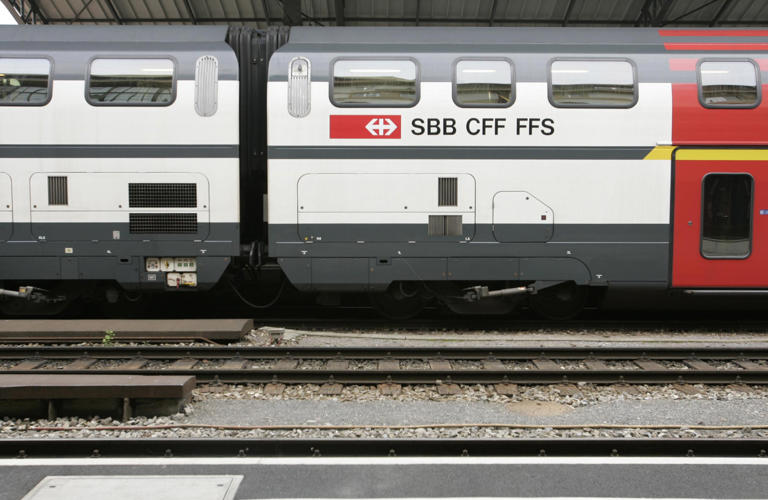 Intercity blockiert Strecke Bern–Zürich wegen Bremsenpanne