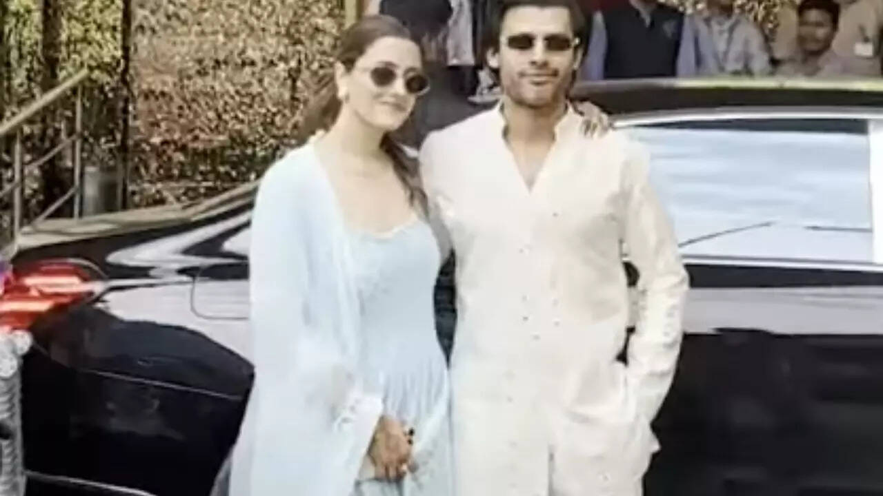 Just married vibes: Nupur Sanon and Stebin Ben make first public ...