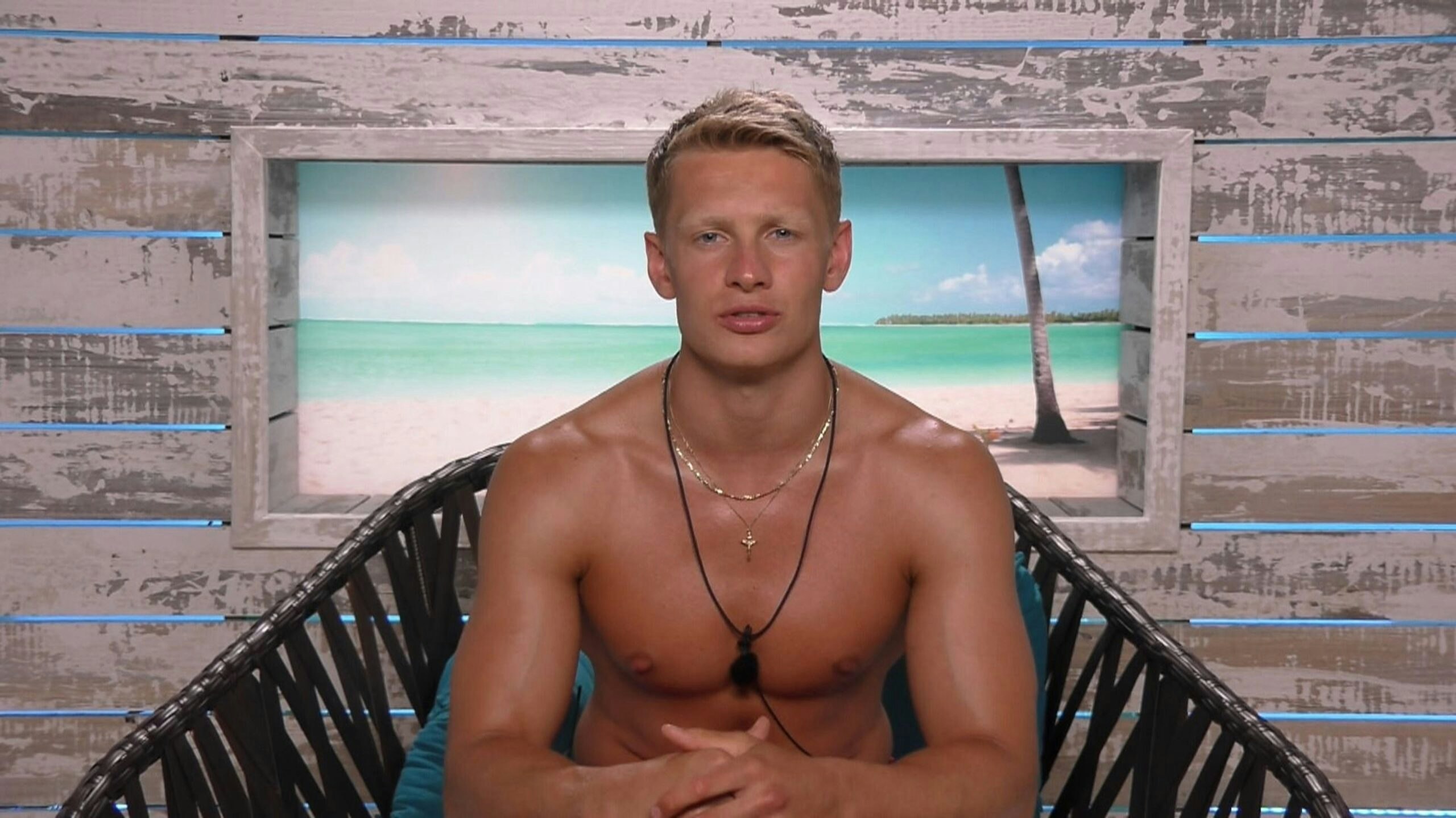 Love Island All Stars’ Charlie Frederick ‘slid into bombshell’s DMs ...