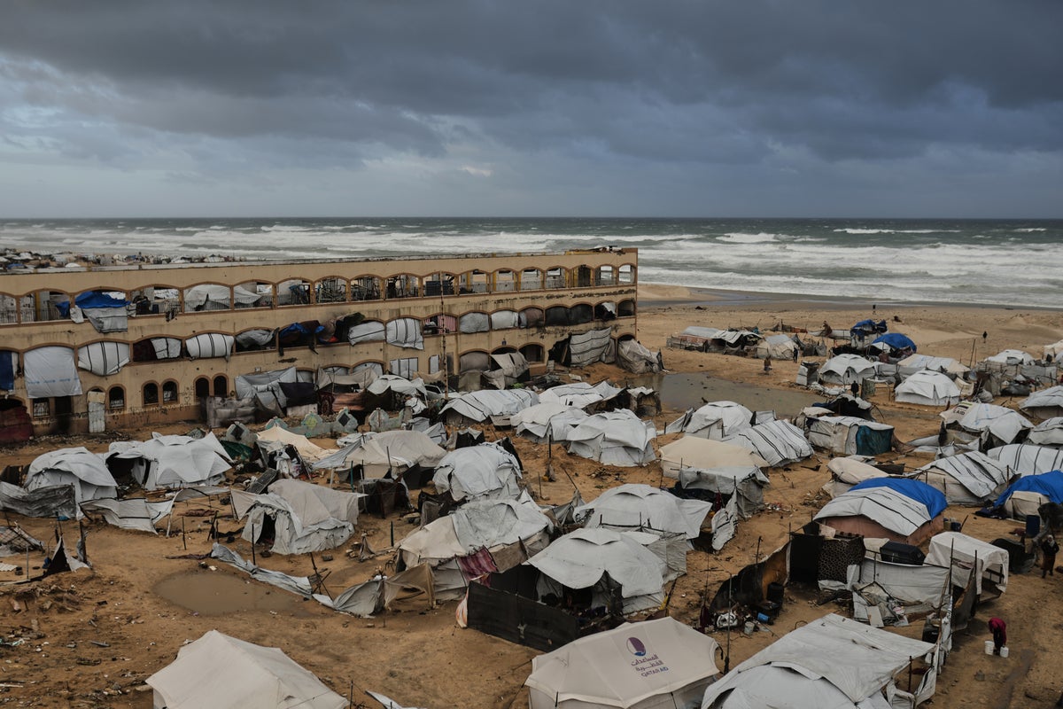 Several dead as strong winds hit Gaza’s tent camps
