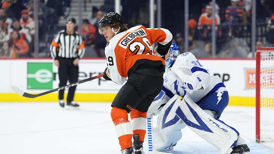 Flyers' offense goes quiet in loss to Lightning
