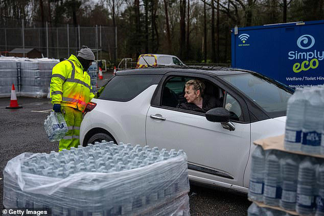 36,000 homes are still without running water in Kent and Sussex