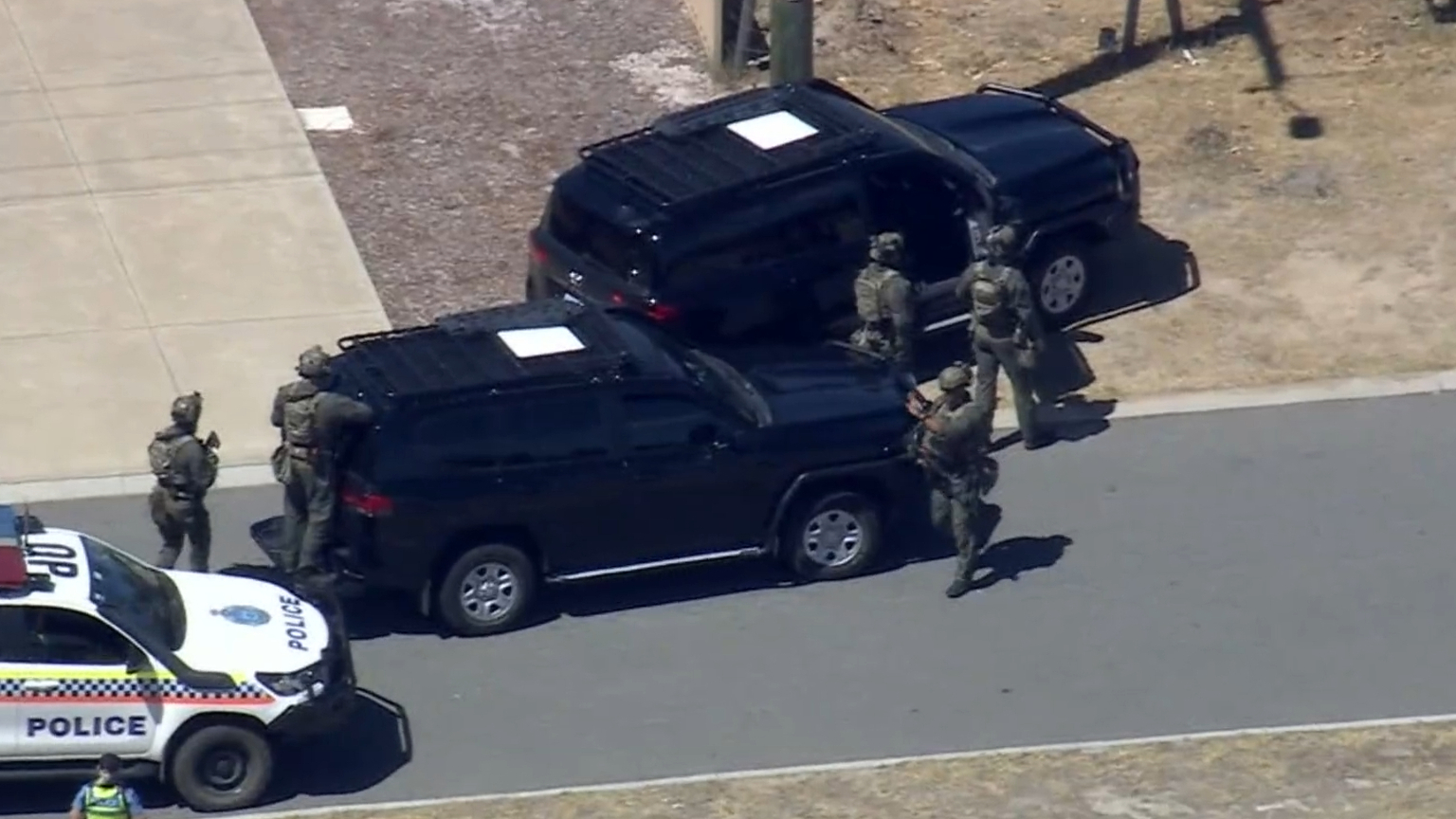 Police say man tracked down after search for gunman near Perth