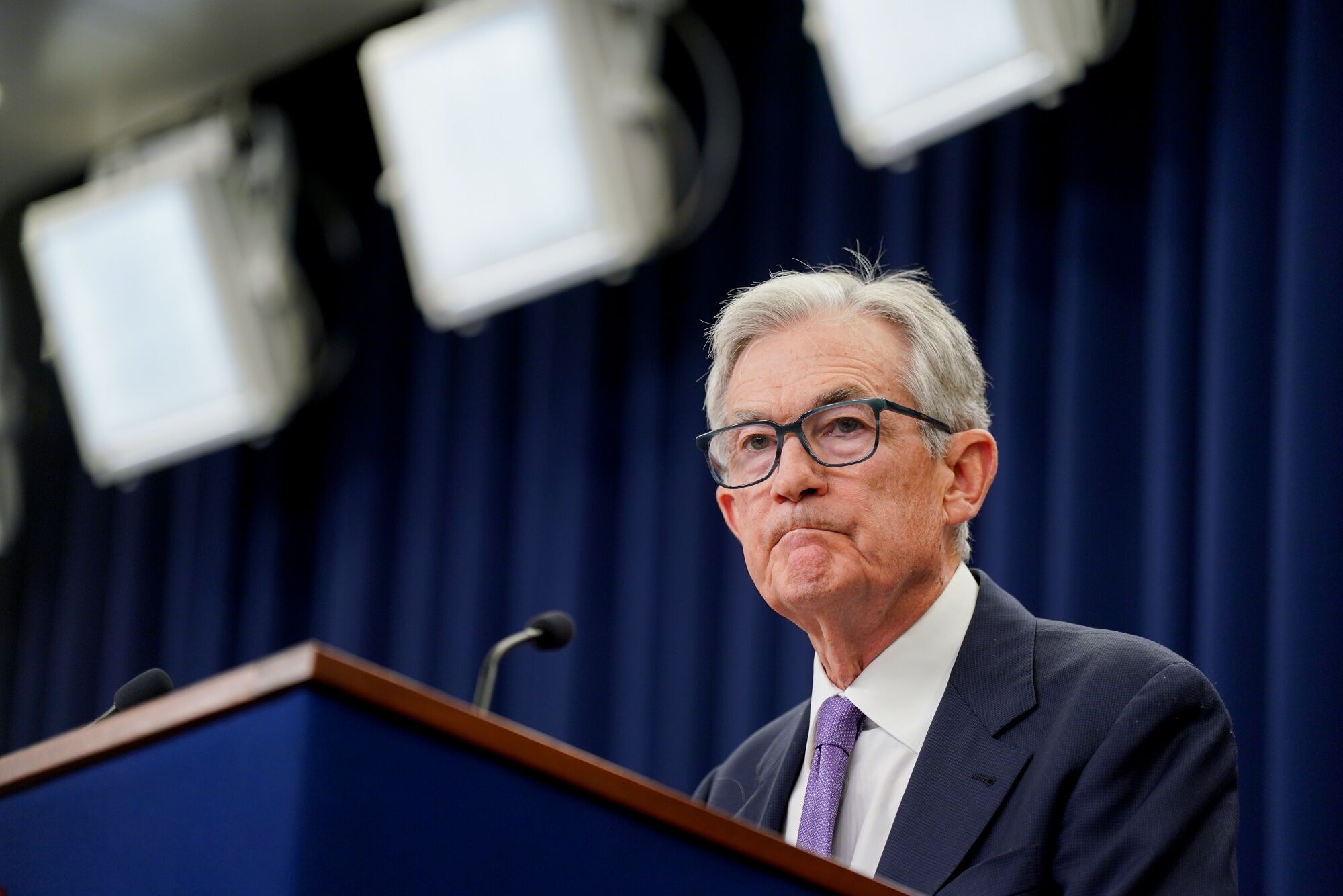Global central bankers show 'full solidarity' with Fed's Powell