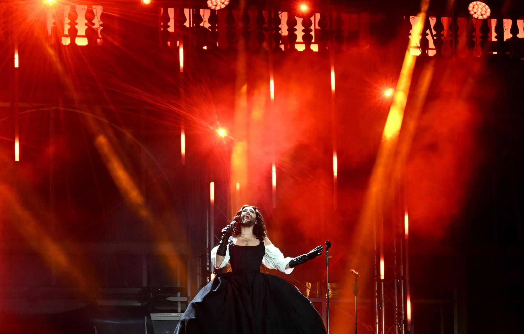 Conchita Wurst distanziert sich von Eurovision Song Contest