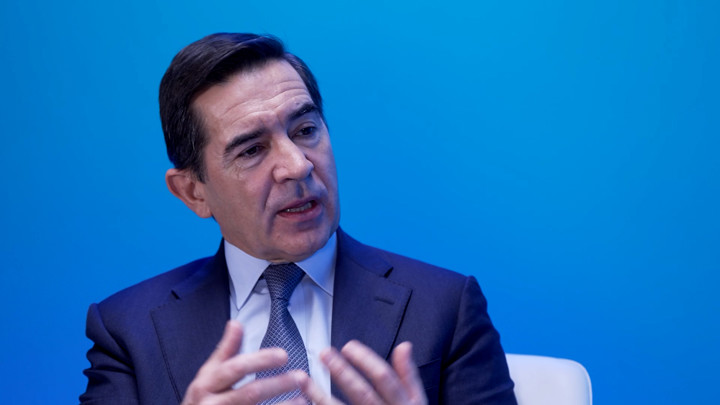 BBVA prevé generar 49.000 millones de capital hasta 2028 para crecer y ...
