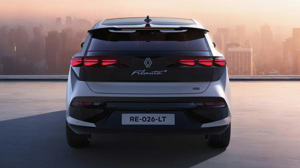 New Renault Filante hybrid gives glimpse of future