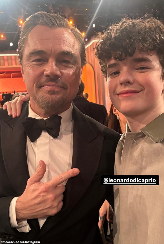 Adolescence star Owen Cooper, 16, poses for selfies with A-listers ...
