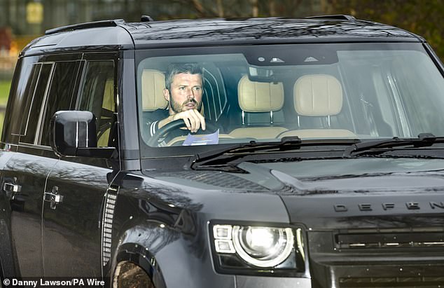 Michael Carrick arrives to start work as Man United interim boss - and ...