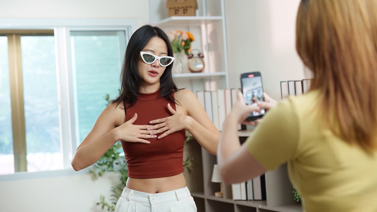 OnlyFans stars and TikTok influencers are 'dominating' visas for their ...