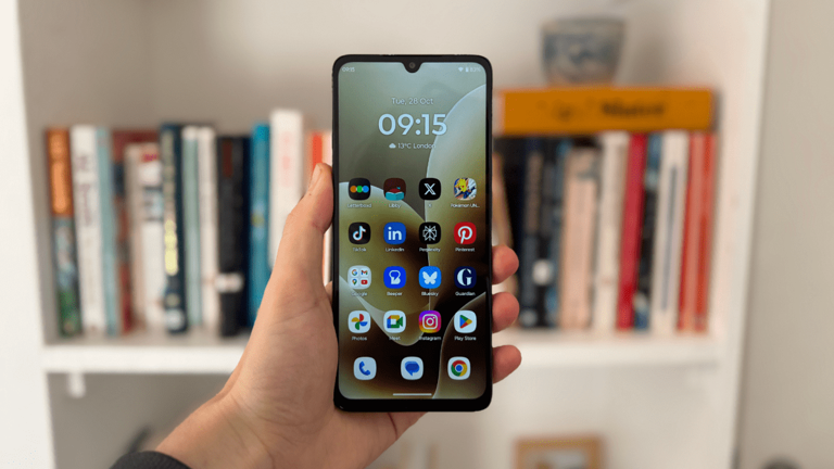 Motorola Moto G06 Power review: Bigger (battery) is better