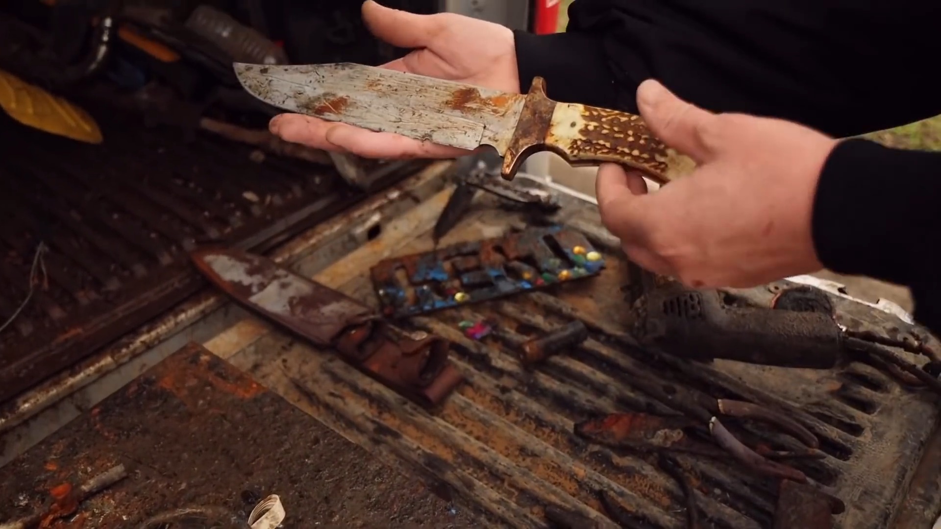 What people dumped here will shock you… magnet fishing found it all