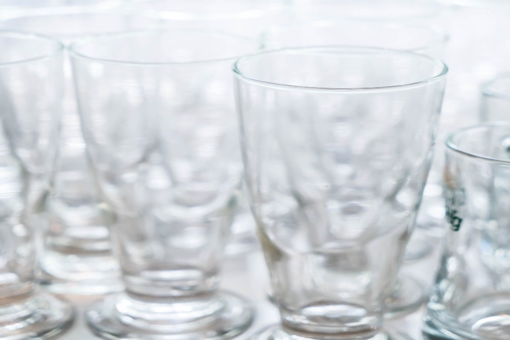 Industri kaca target tumbuh 5% di tengah tantangan pasokan gas & perang ...