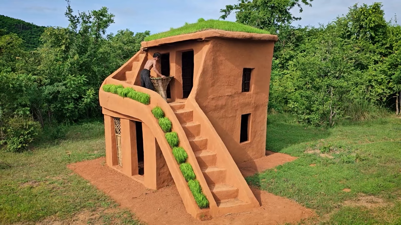 A $0 hand built mud cabin with living rice roof more unique than any ...