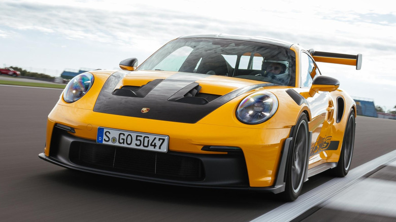 7 powerful non-turbo cars with naturally aspirated engines