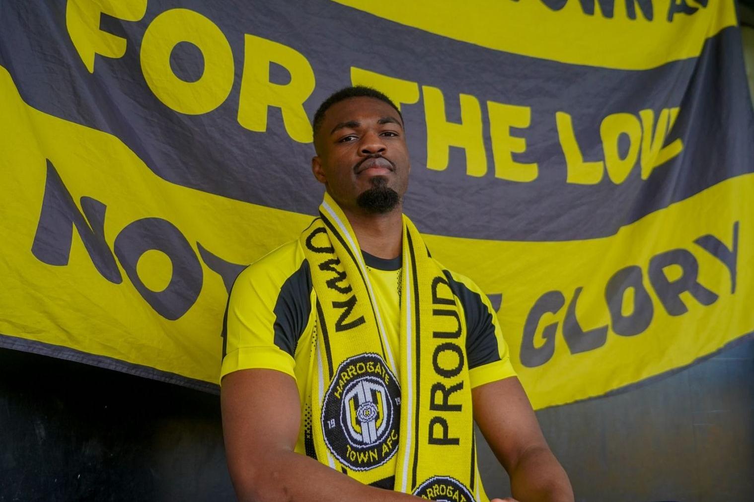 Harrogate Town sign Dundee 'target man' Emile Acquah on loan until end ...