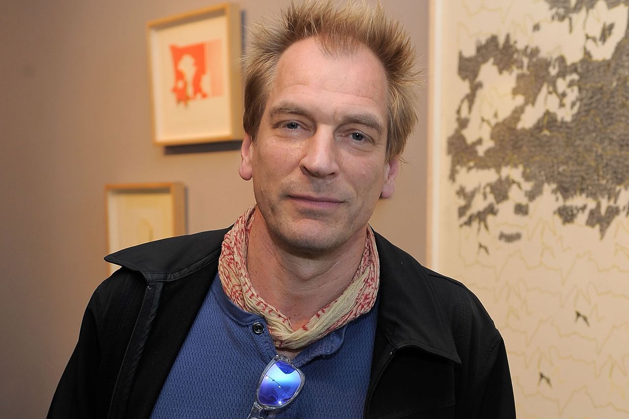Julian Sands disappeared while trekking in his 'favorite place.' Six ...