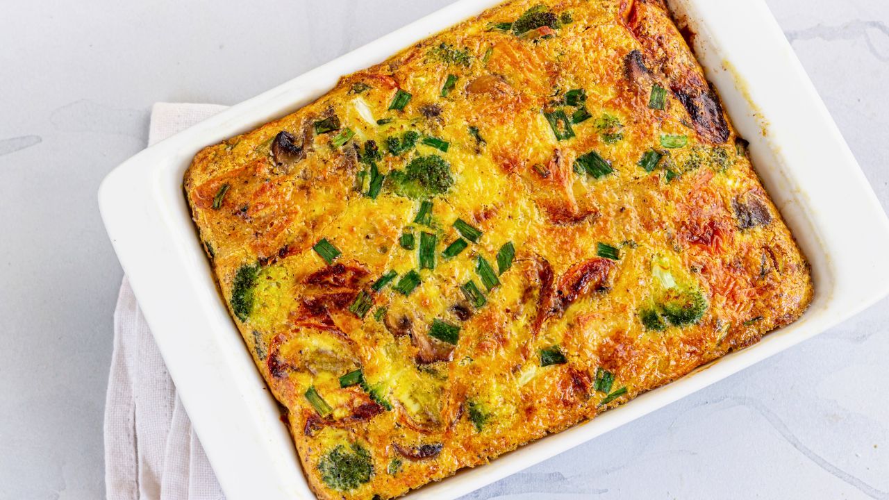 I hate the smell and texture of eggs. She forced me to eat her ...