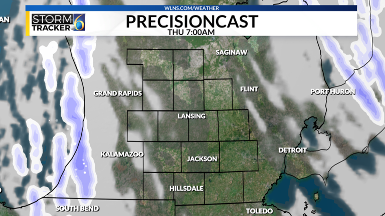 The chance for snow returns to Mid-Michigan tonight