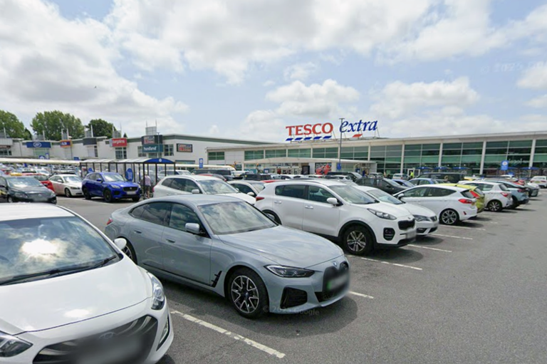Drivers warned of hefty fines as new rules come in at Tesco supermarket ...