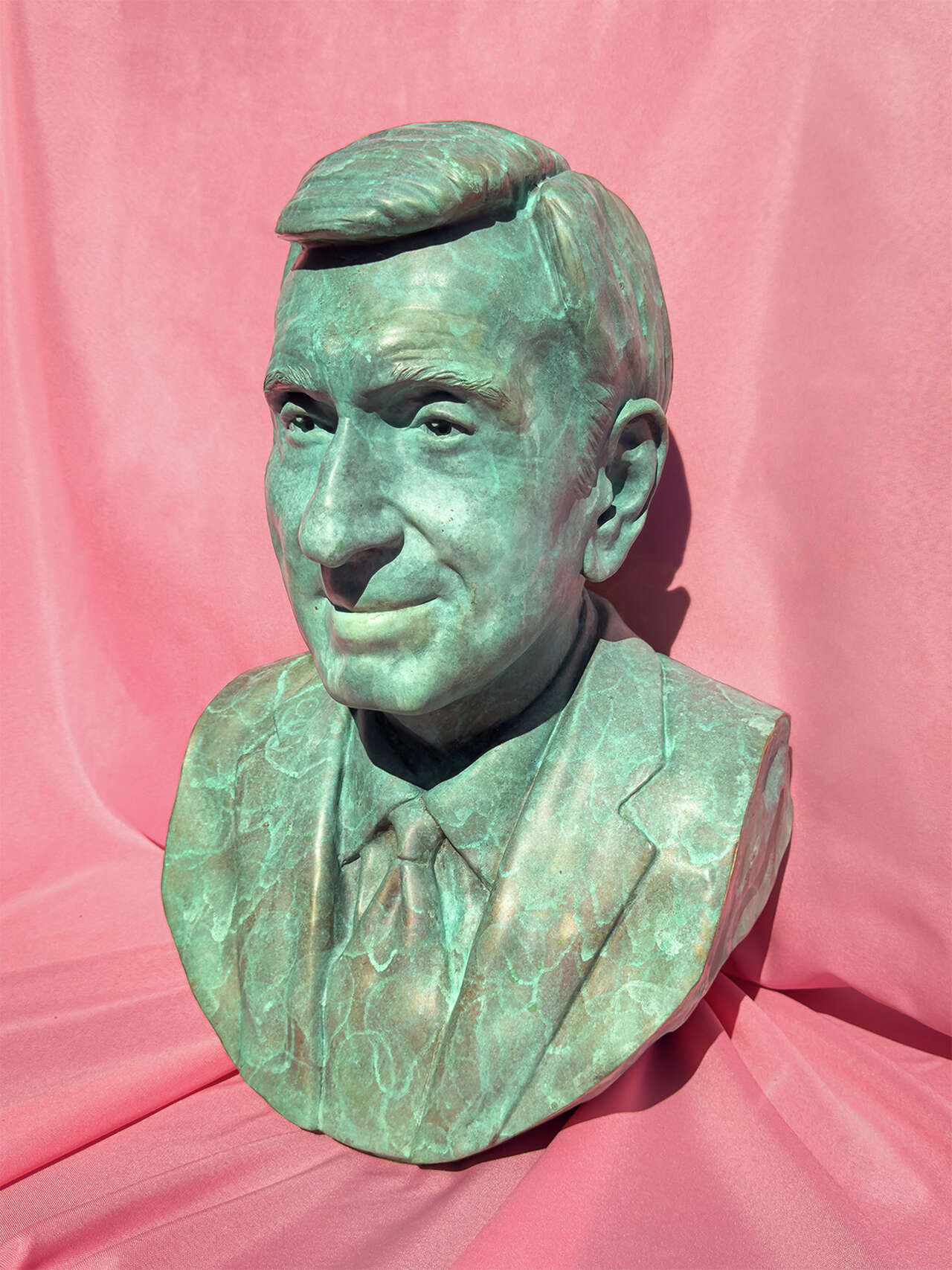 'Radio silence': Plans to honor a former SF mayor are caught up in red ...