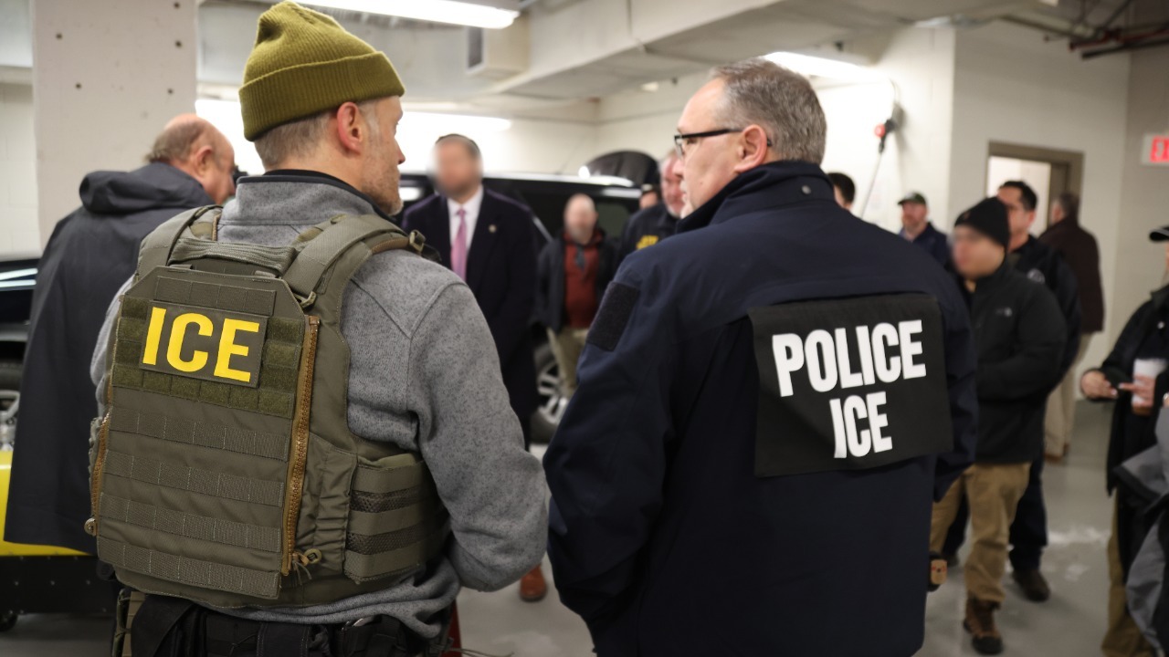 How much ICE agents really make per year, with pay ranges