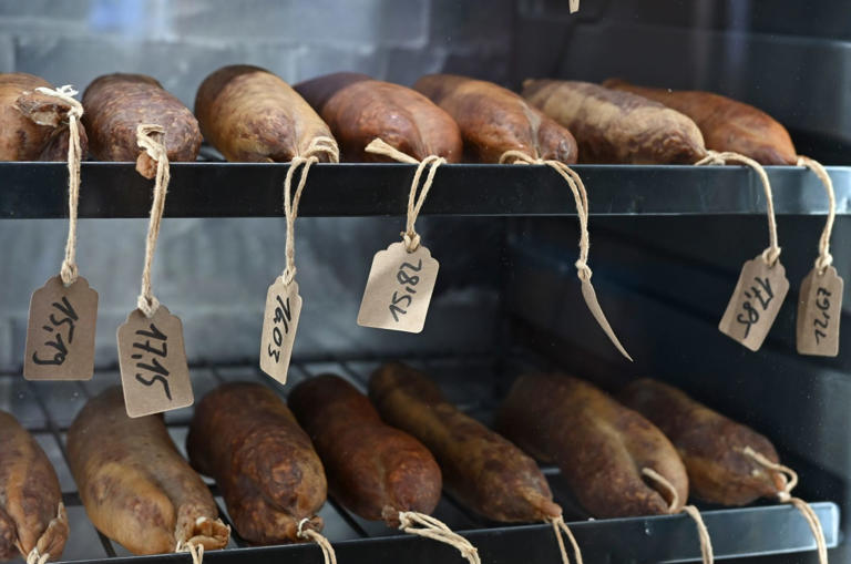 Wurst heist ever: German burglars make off with €3 worth of sausages