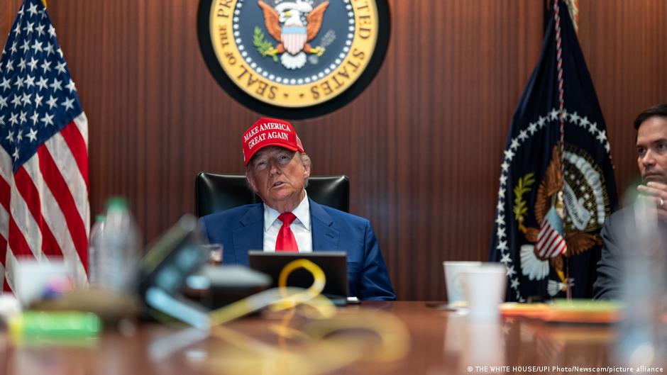 How are ICE agents recruited, and who are they?