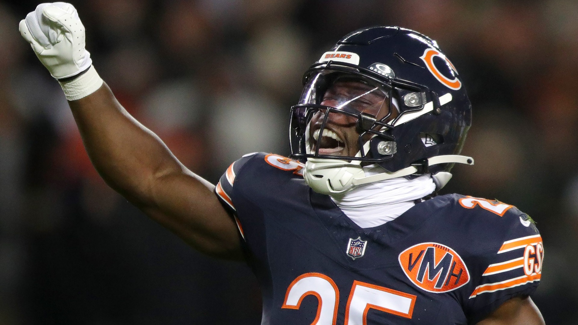 Bears shock Packers with second-half comeback victory