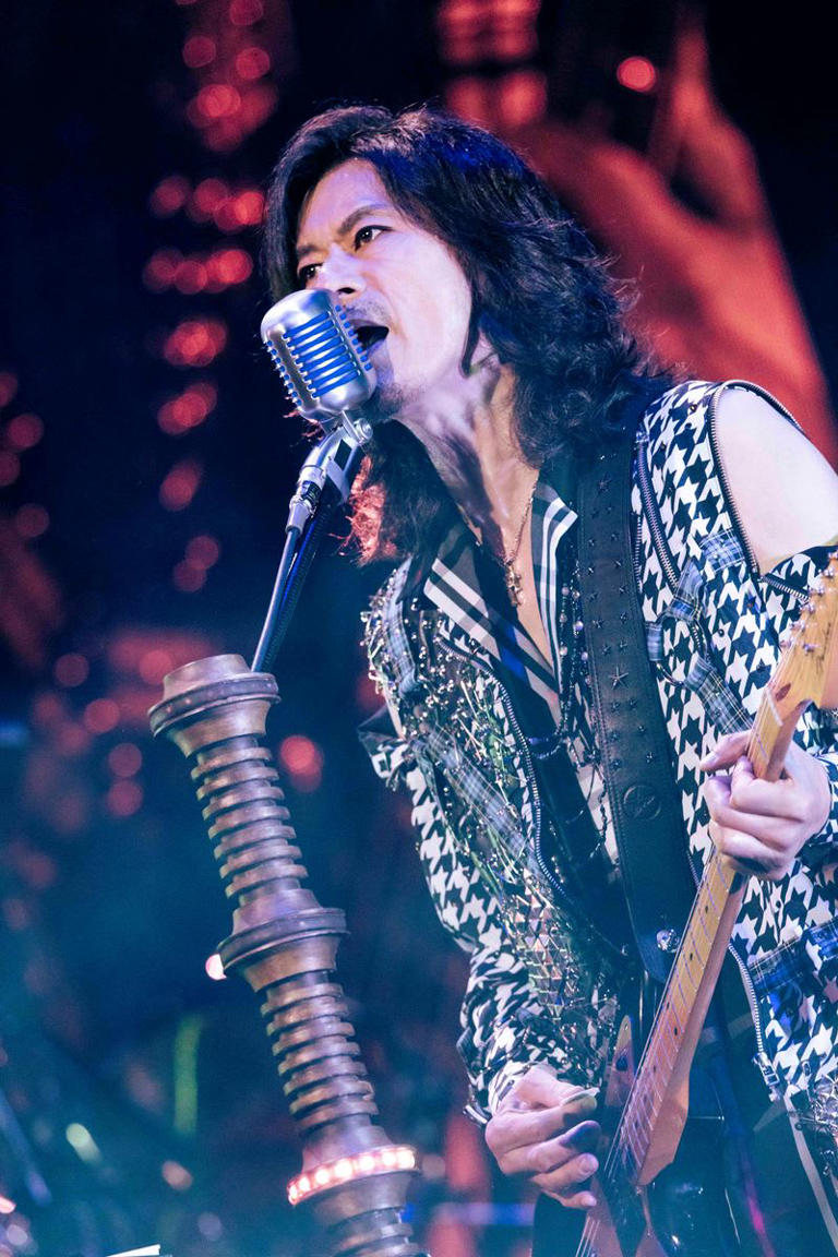 BUCK∞TICK、全国ツアー『BUCK∞TICK TOUR 2025 -ナイショの薔薇の下-』グランドフィナーレ日本武道館公演のオフィシャル ...