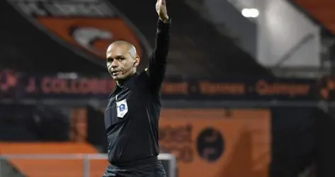 TFC - OGC Nice : un ancien joueur pro comme arbitre, quel bilan avec lui