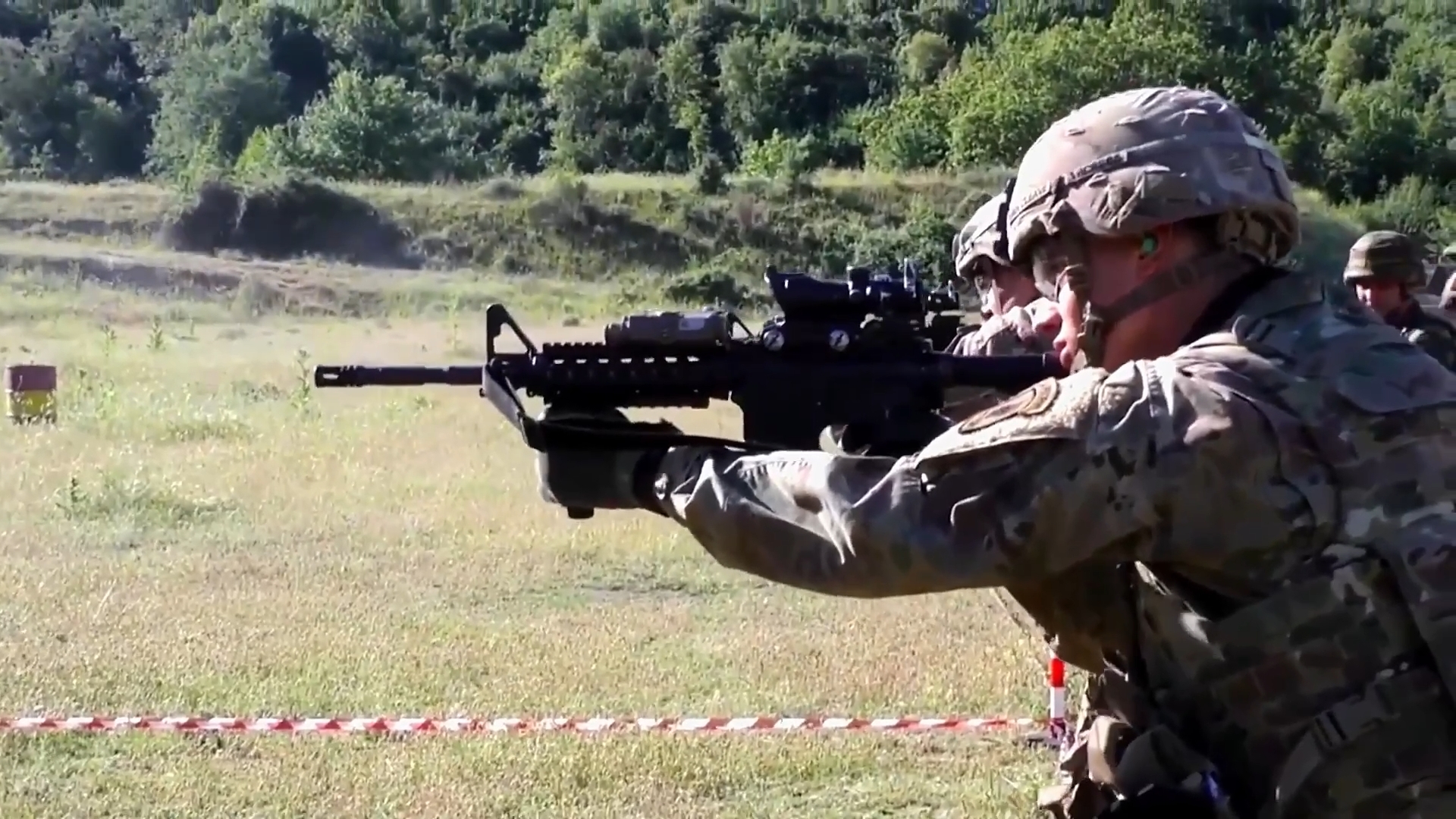 America’s next squad weapon aims to replace the M4 and transform ...