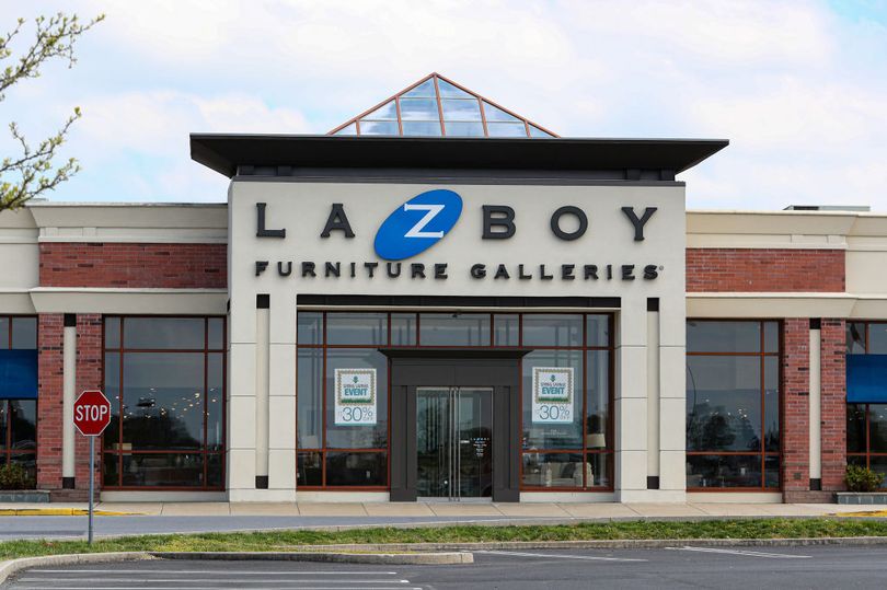 La-Z-Boy customers have one month to claim $115 in settlement - who's ...