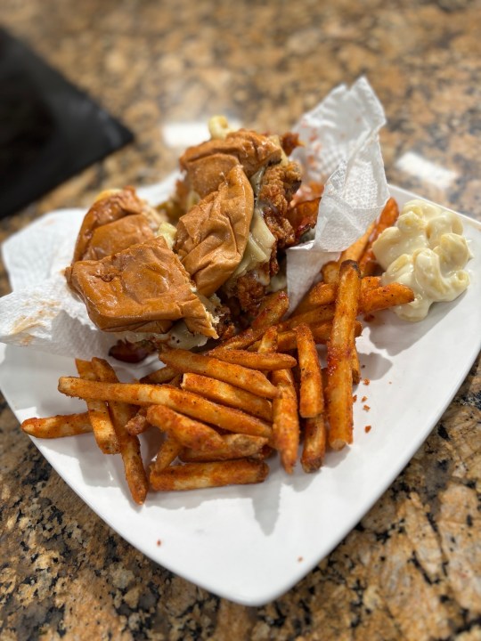 Chef Ron makes a hot honey chicken sandwich on Today in Amarillo