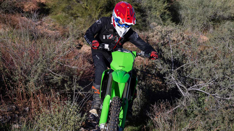 The Airoh Aviator III is the Italian off-road helmet I’ve been waiting for