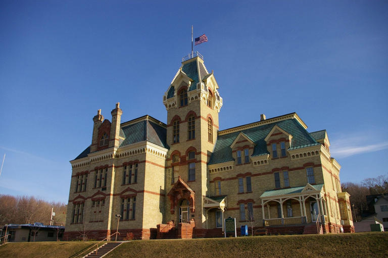 Survey calls 2 Michigan courthouses underrated gems. See the top 10