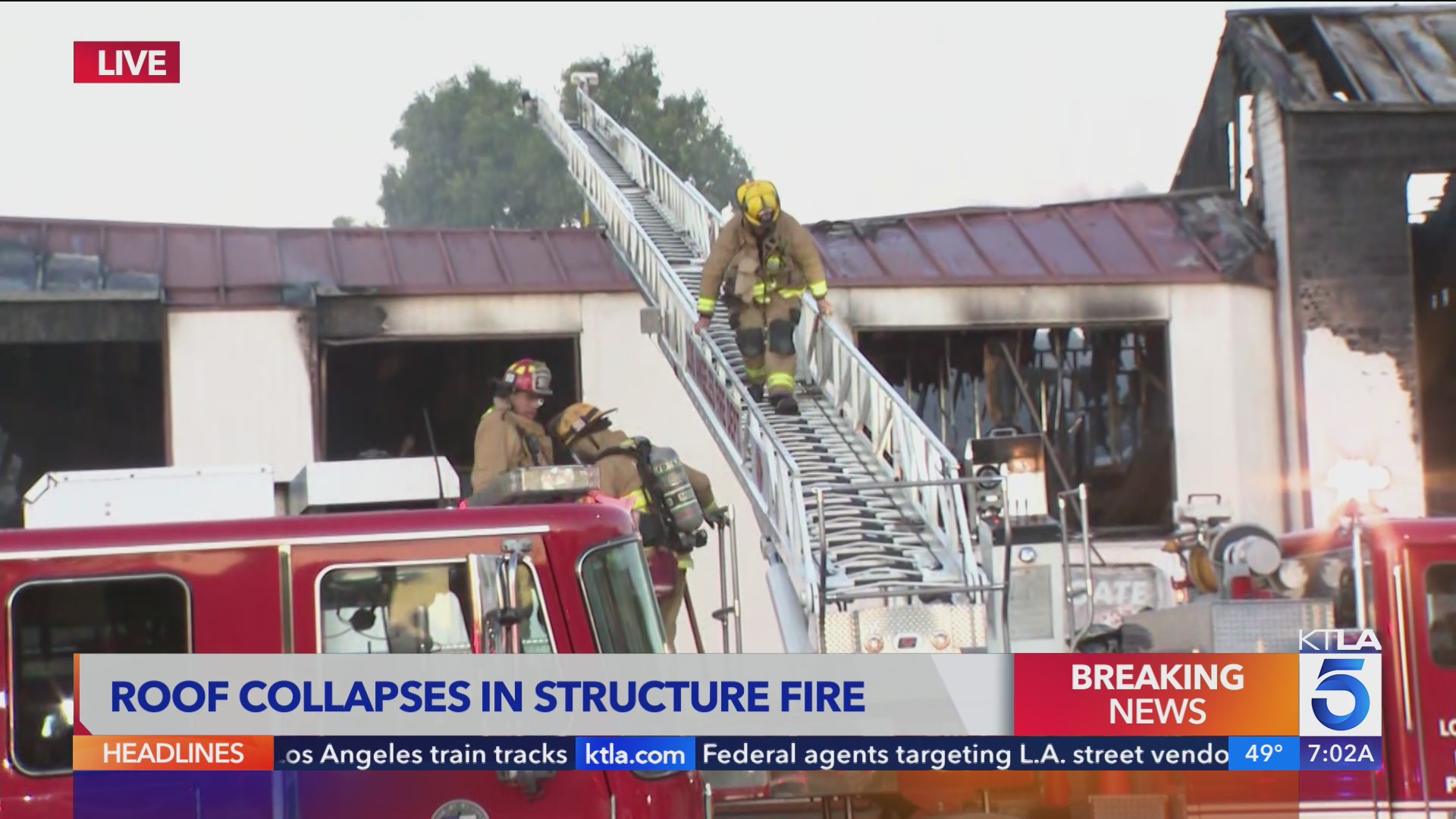 Roof collapses in massive office building fire in Winnetka