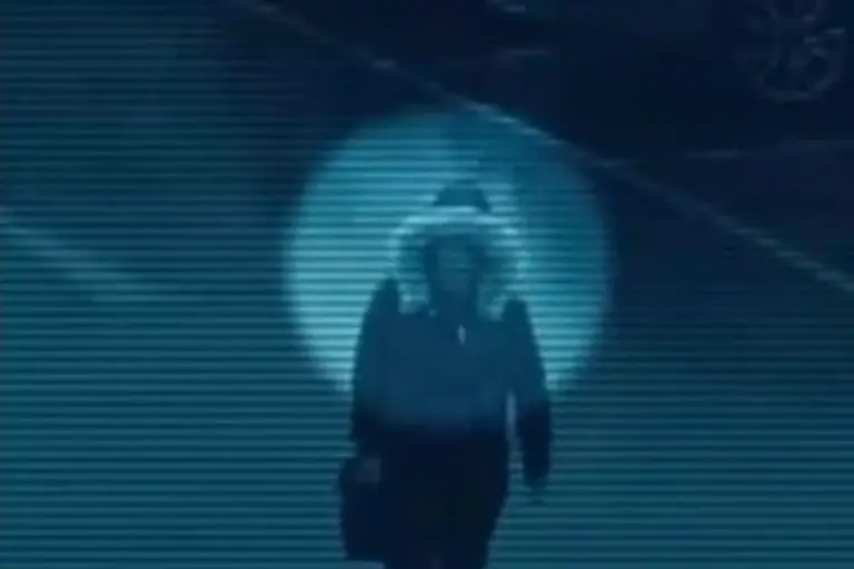 Cette vidéo ne montre pas Jessica Moretti fuyant avec la caisse