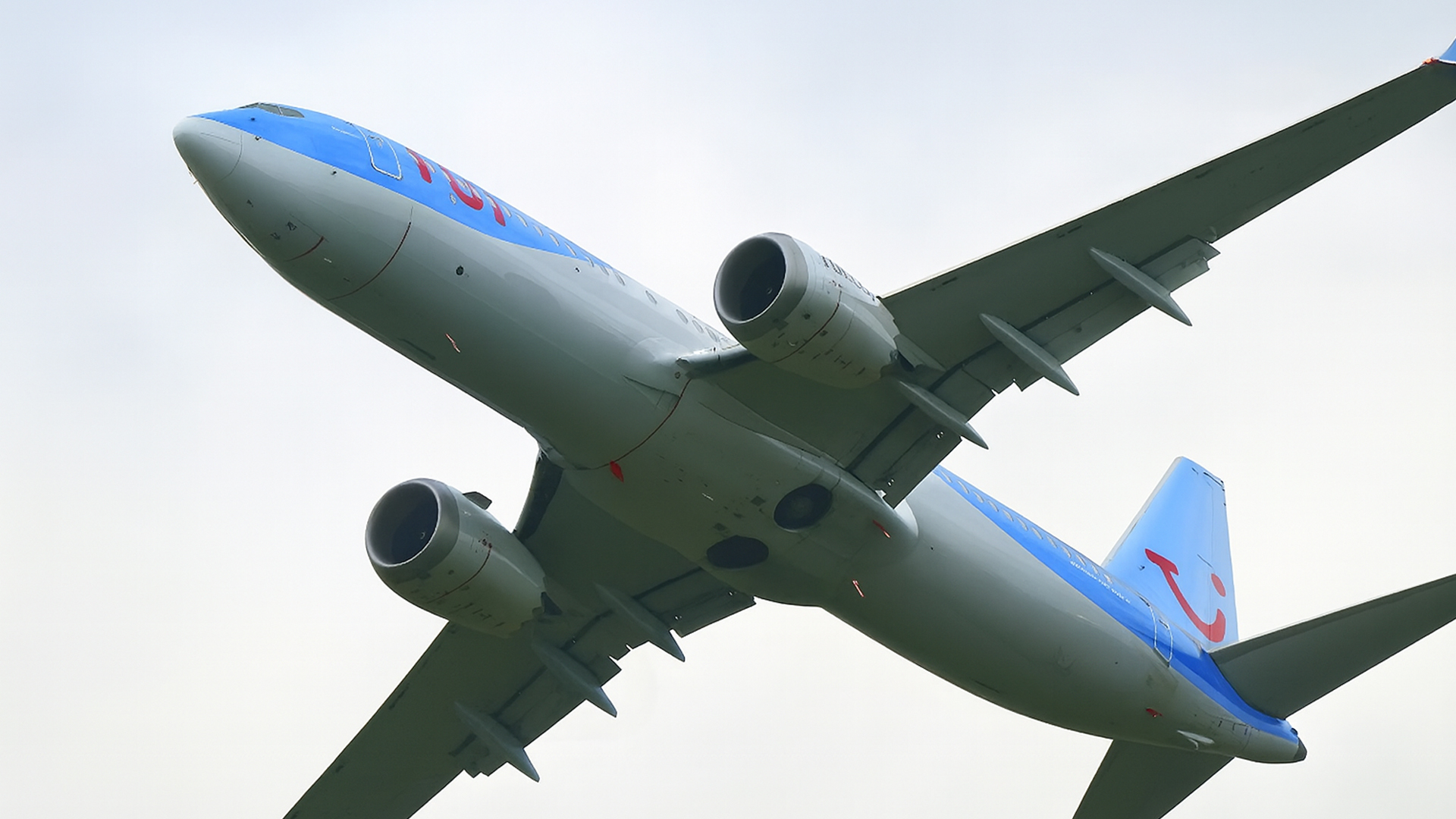 This plane was too fast to land safely