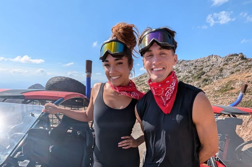 Greg O'Shea lifts lid on marriage to wife Jeanni and where they have ...