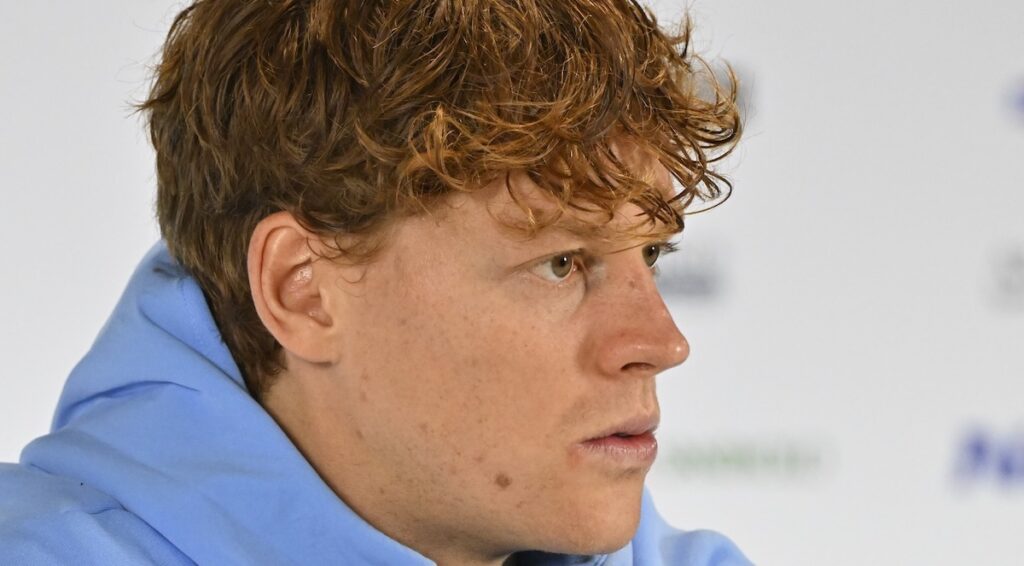 Jannik Sinner dévoile l’une des clés de son succès : « Je vise toujours ...