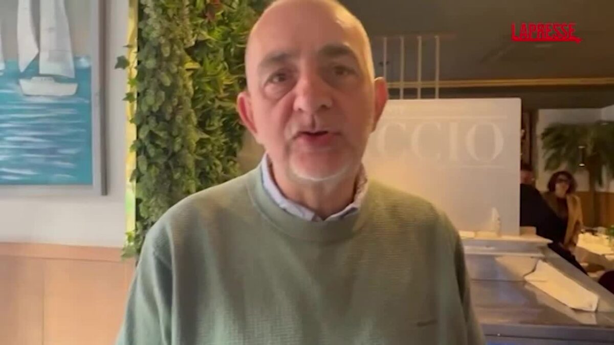 Mario Burlò al ristorante dopo il rientro a Roma: "Emozione fortissima ...