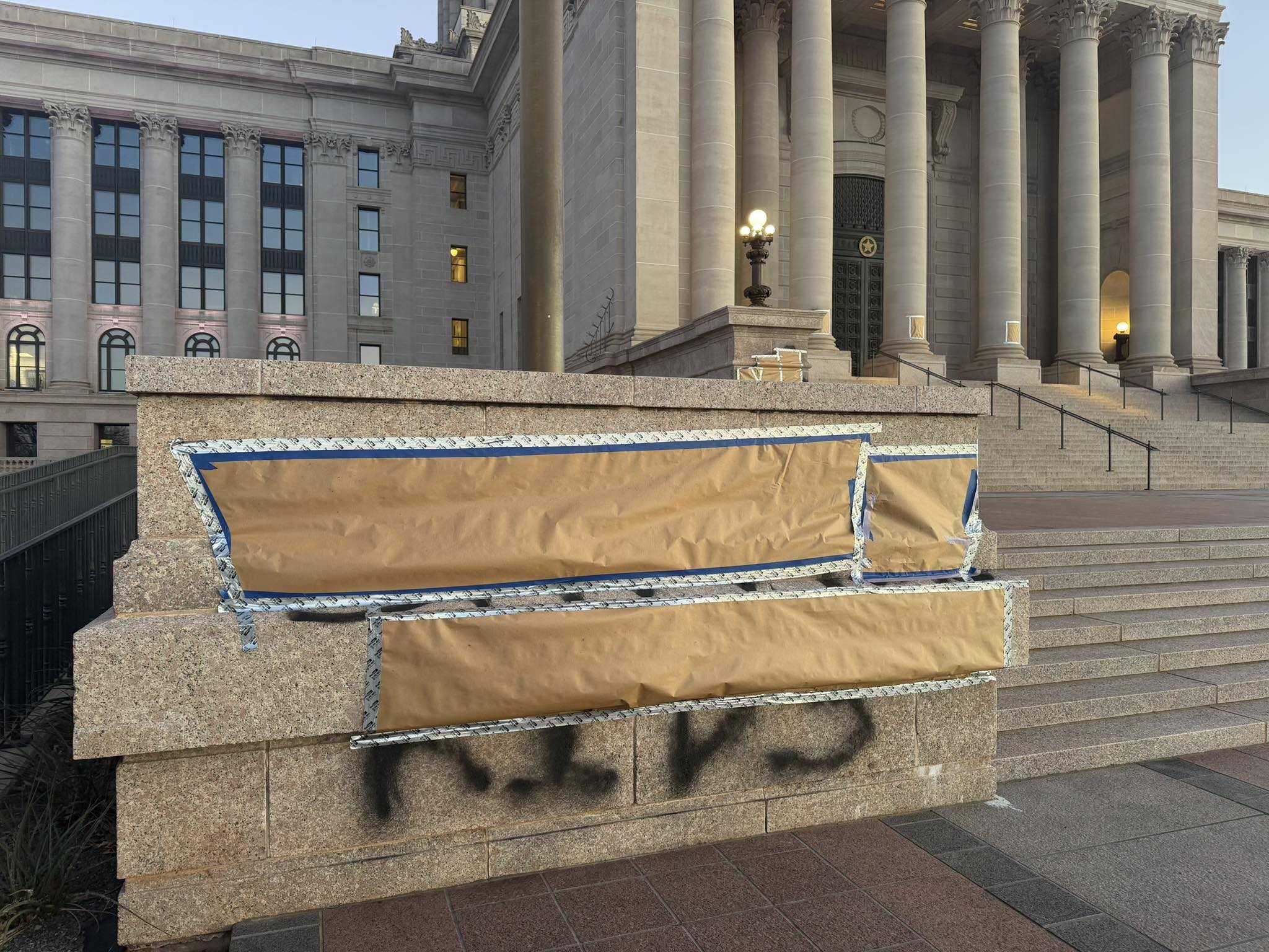 Vandals hit Capitol with graffiti expressing anti-ICE sentiments ...