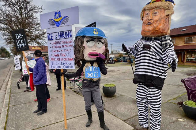 ICE out for good protests draw hundreds in Sequim