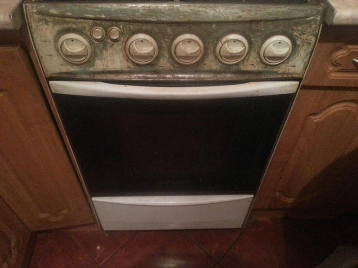 12+ people who wanted a nice visit but got a story instead