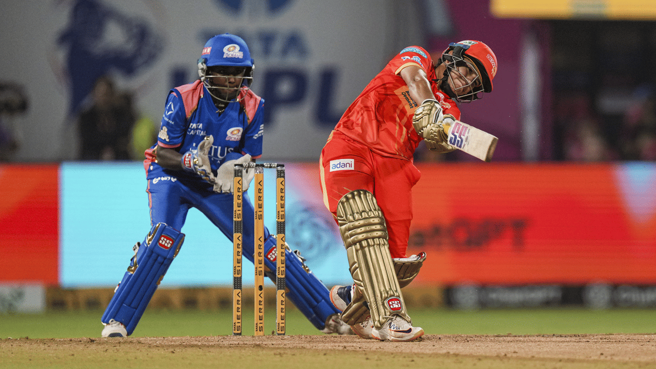 Who is Kanika Ahuja? Meet Gujarat Giants all-rounder who smashed 18 ...