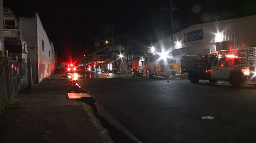 HFD extinguishes fire on Sand Island Access Road